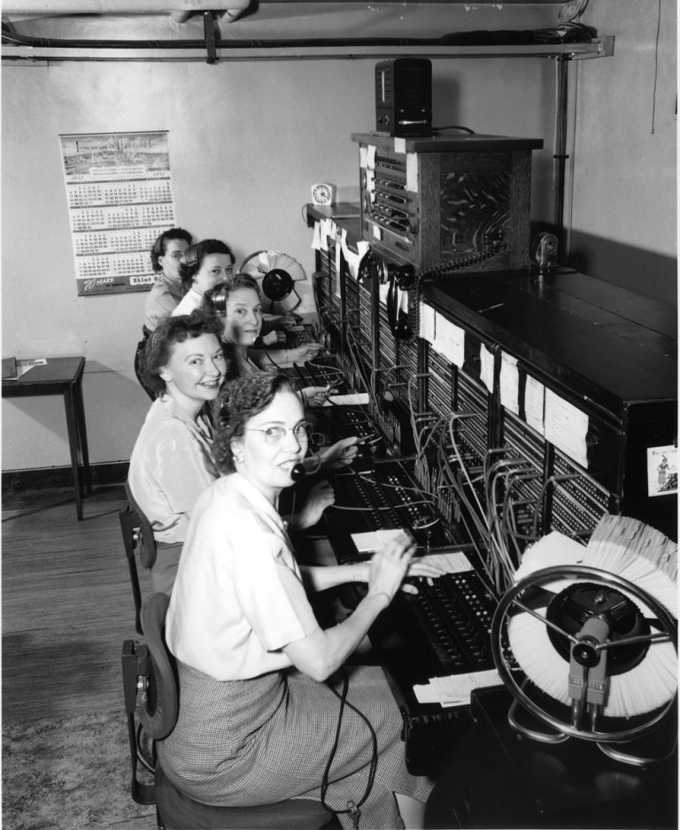 Telephone Operators | Origins and History of Telecommunications